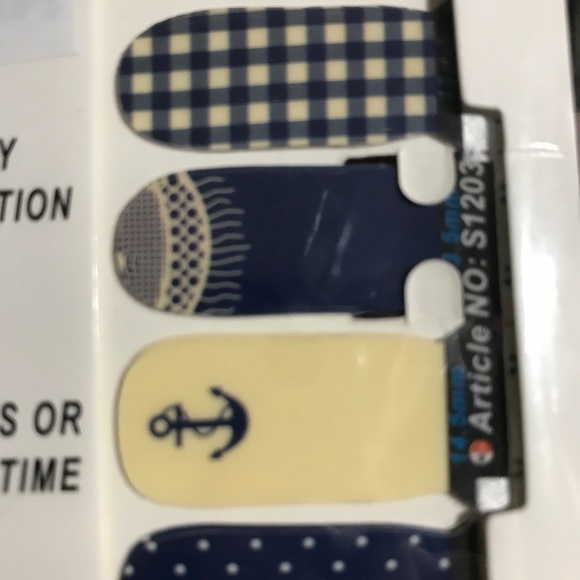Bella hoot | Accessories | Bella Hoot Nail Strips | Poshmark